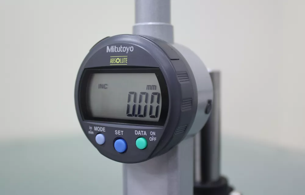 桌上型數字式厚度計 (GT-313-A3) | 高鐵科技股份有限公司